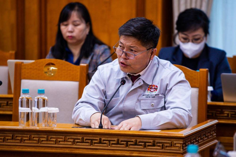 Нийслэлийн Улсын бүртгэлийн газар тэргүүтэй дөрвөн газрыг татан буулгалаа - logic.mn