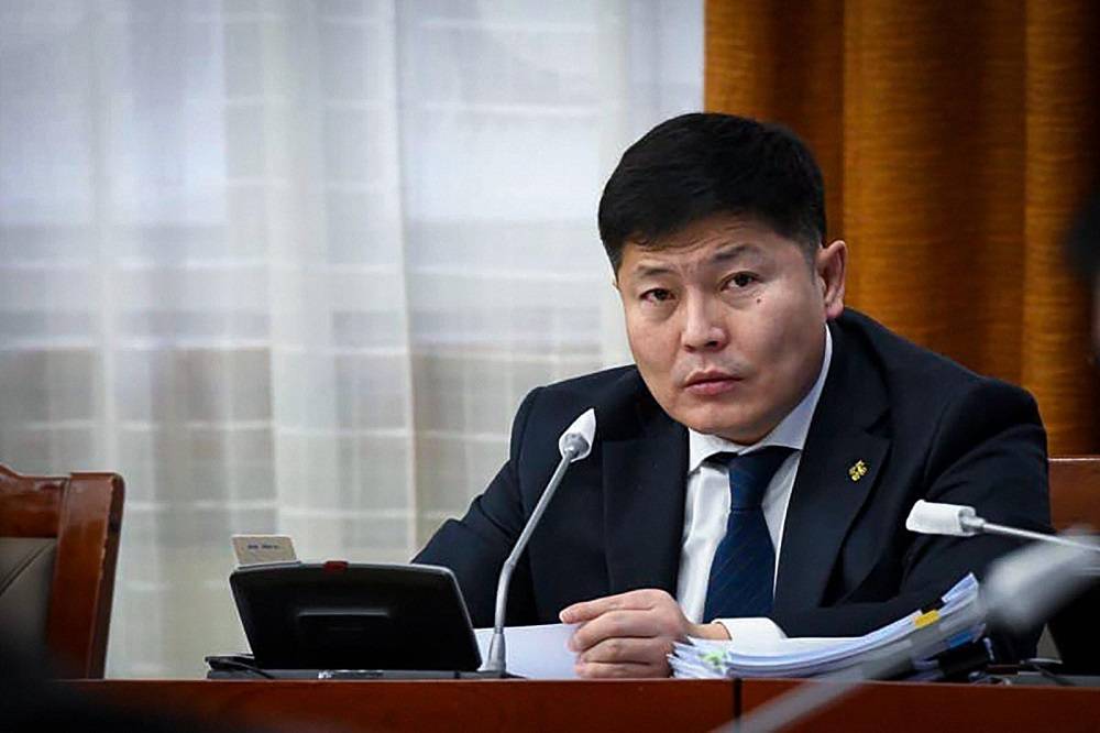 Х.Нямбаатар: Зам дээр давсаа хүрзээр цацдаг нэг ч дүүрэг байхгүй болтол хот, нийтийн аж ахуйн ...