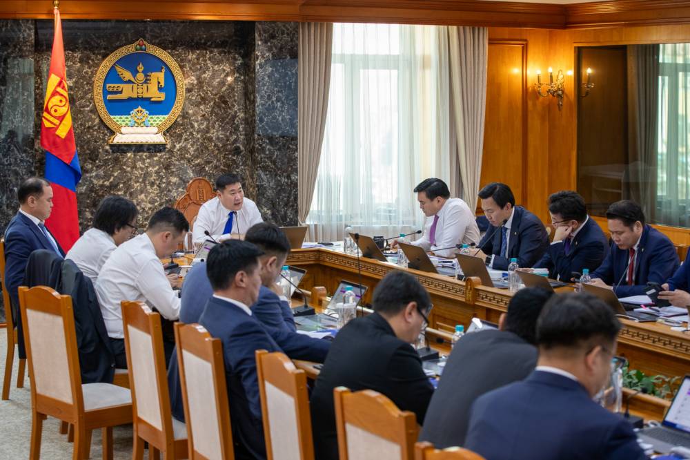 Алтай Таванбогд Буйр нуур орчмын бүсэд 4c ангиллын нисэх буудал